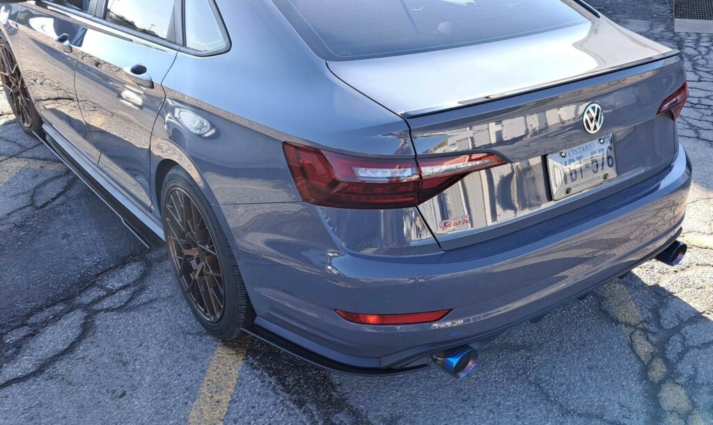 2019-2024 Volkswagen GLI MK7/MK7.5 2PC Side Splitters - Ventus Autoworks